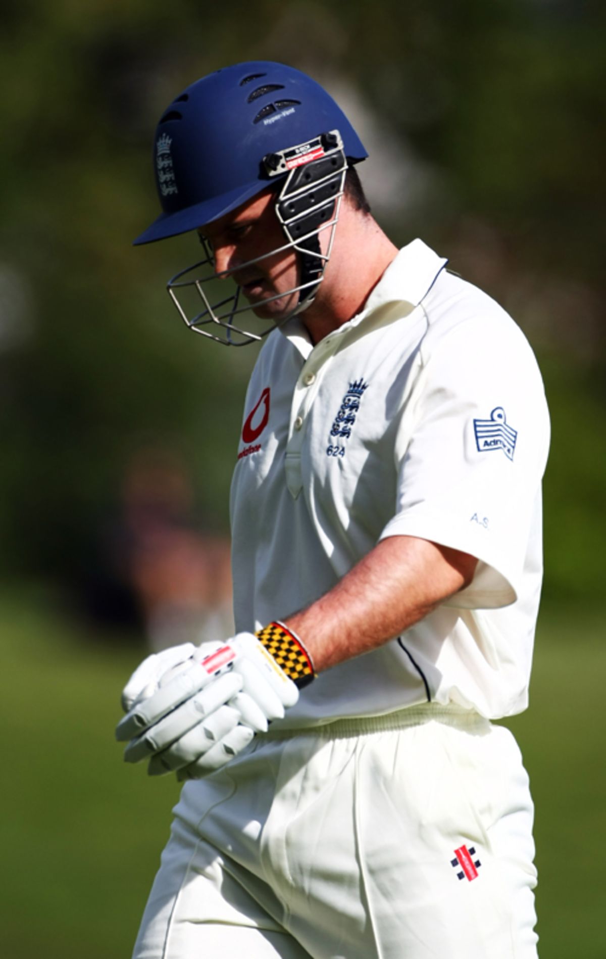 Andrew Strauss takes the long walk back to the pavilion | ESPNcricinfo.com