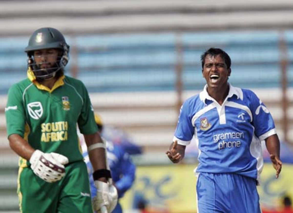 Rubel Hossain is delighted after dismissing Hashim Amla | ESPNcricinfo.com