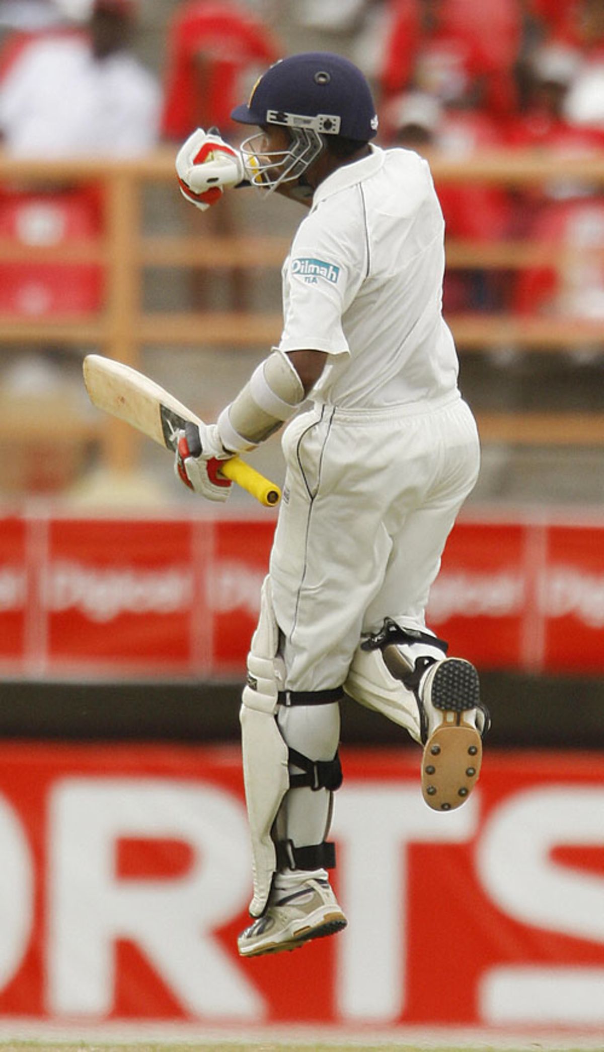 Mahela Jayawardene celebrates his 22nd Test century | ESPNcricinfo.com Mahela Jayawardene celebrates his 22nd Test century | ESPNcricinfo.com