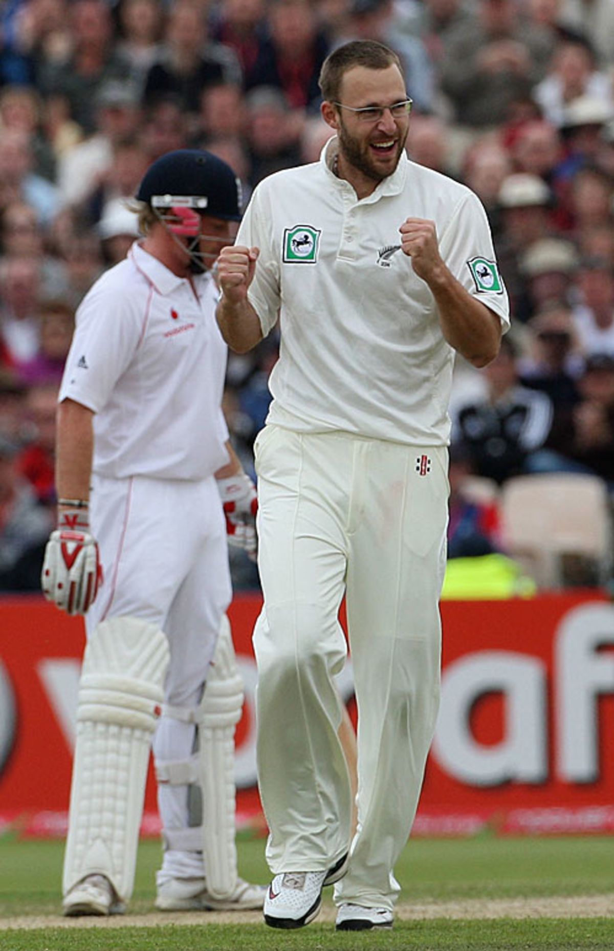 Put it there: Daniel Vettori kept on finding the right spot on the ...