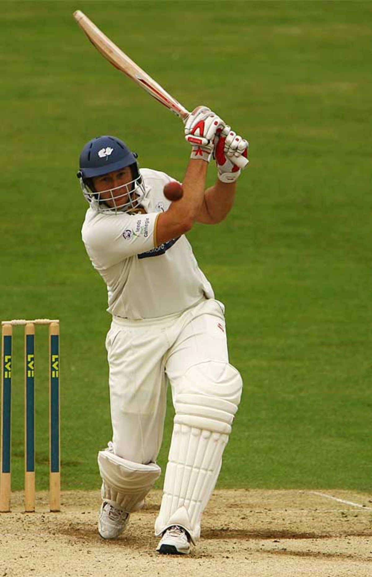 Dominic Cork dives to catch Richard Pyrah | ESPNcricinfo.com