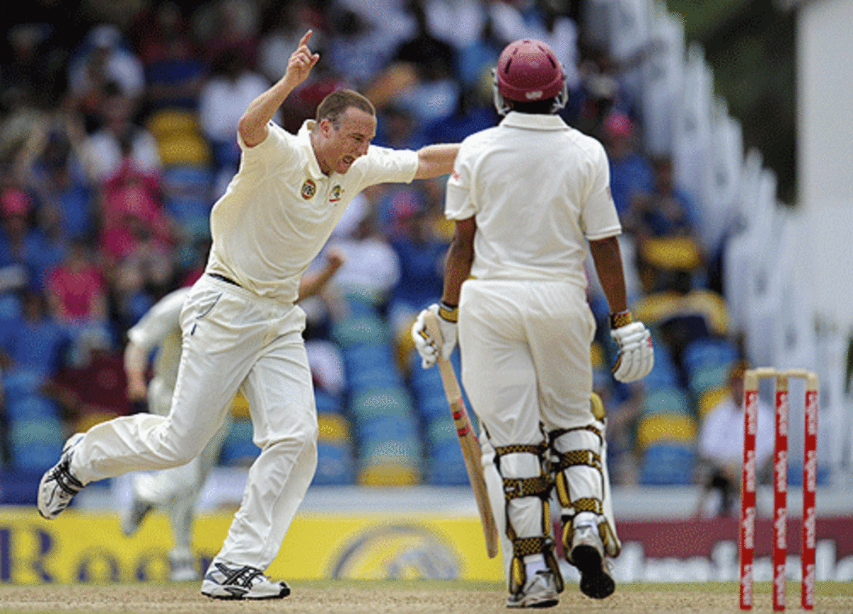 Chris Gayle managed but a couple meaty blows | ESPNcricinfo.com