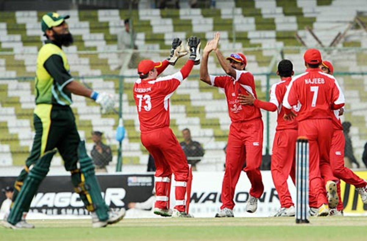 Nadeem Ahmed dismissed Mohammad Yousuf for a run-a-ball 28 | ESPNcricinfo.com