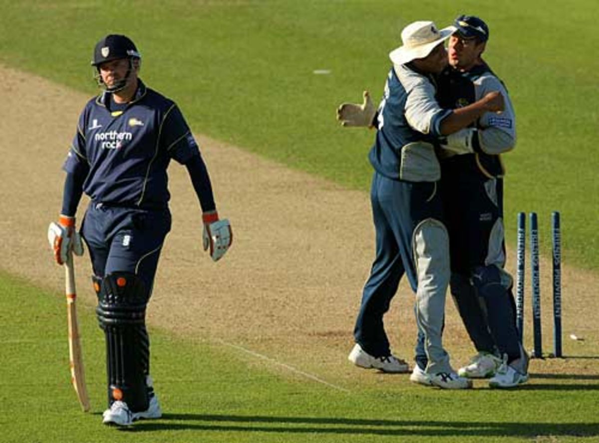 Kent players begin to celebrate their semi-final victory | ESPNcricinfo.com