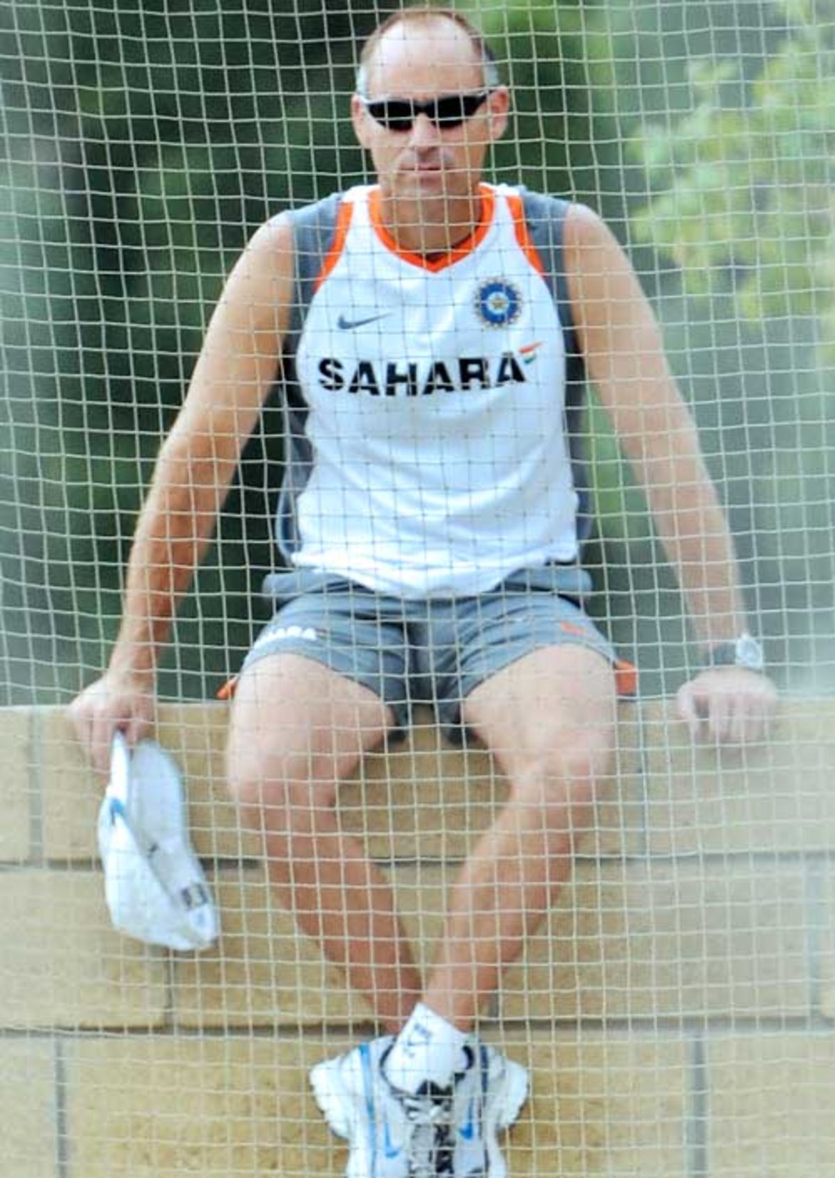 Paddy Upton oversees a net session | ESPNcricinfo.com