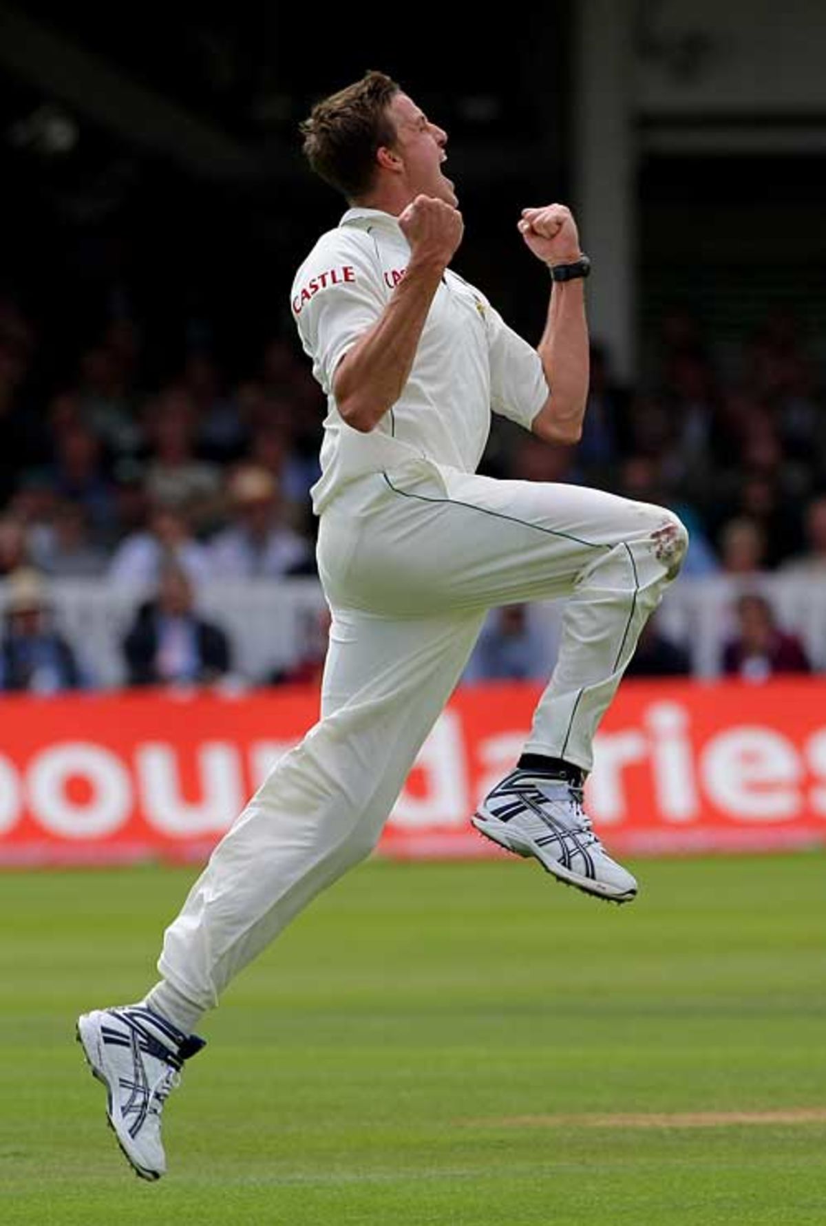 Morne Morkel enjoyed his afternoon success | ESPNcricinfo.com