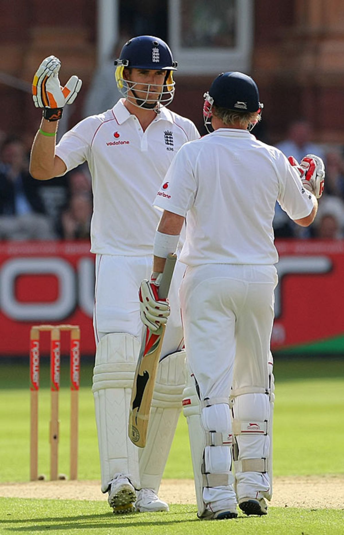 Kevin Pietersen jumps to celebrate a magnificent hundred, his first ...