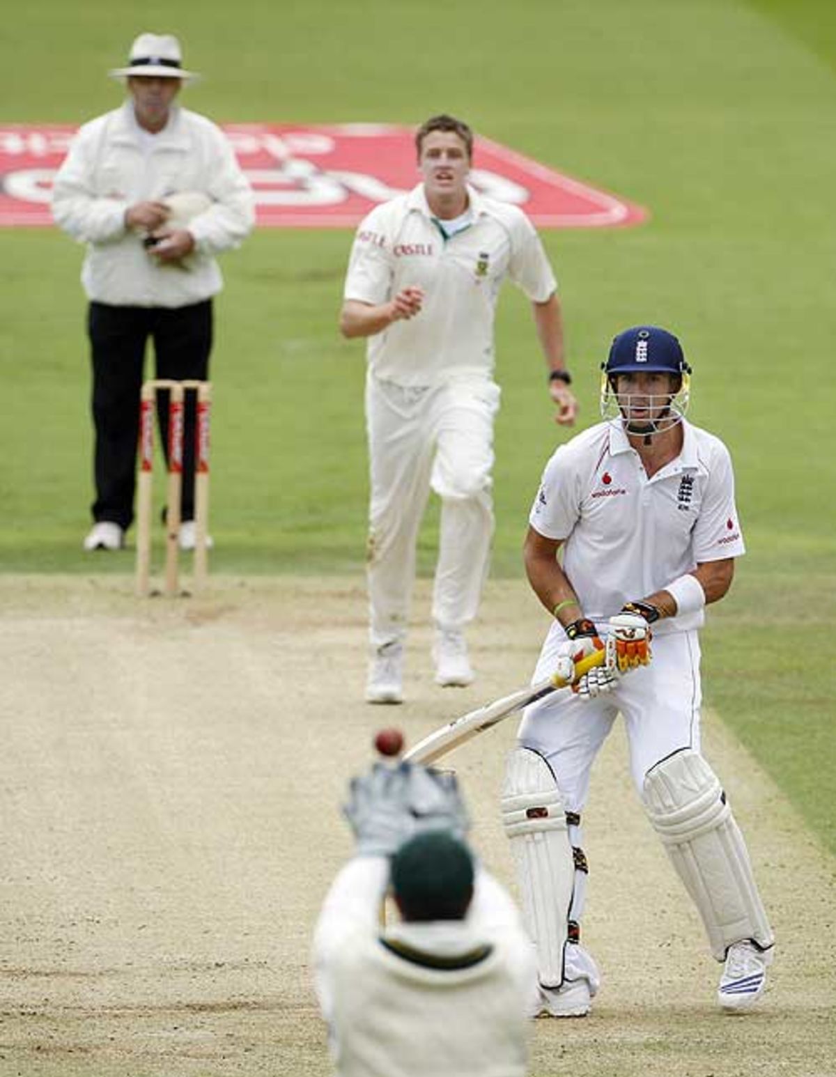 Paul Collingwood looks dejected as Mark Boucher successfully appeals ...