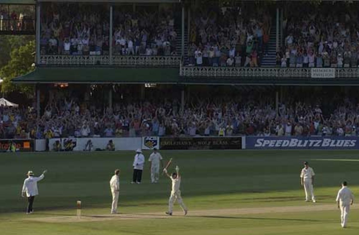 Andy Caddick celebrates a wicket | ESPNcricinfo.com