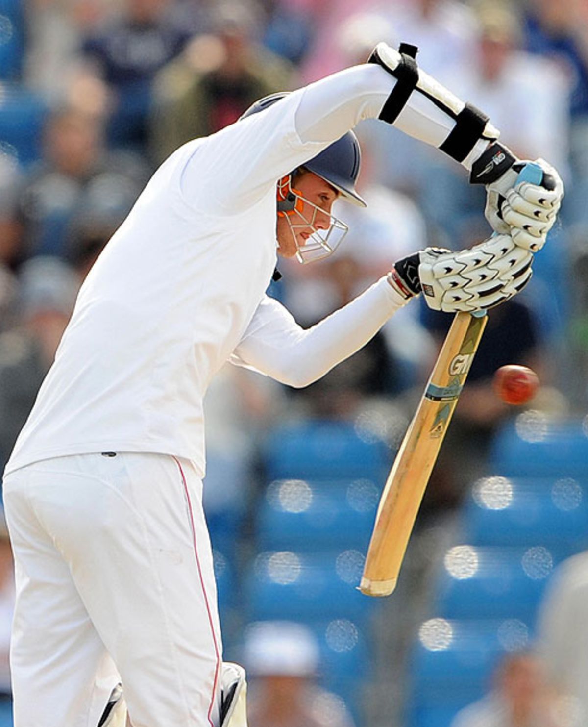 Stuart Broad made a 41-ball fifty to lift England's spirits at ...