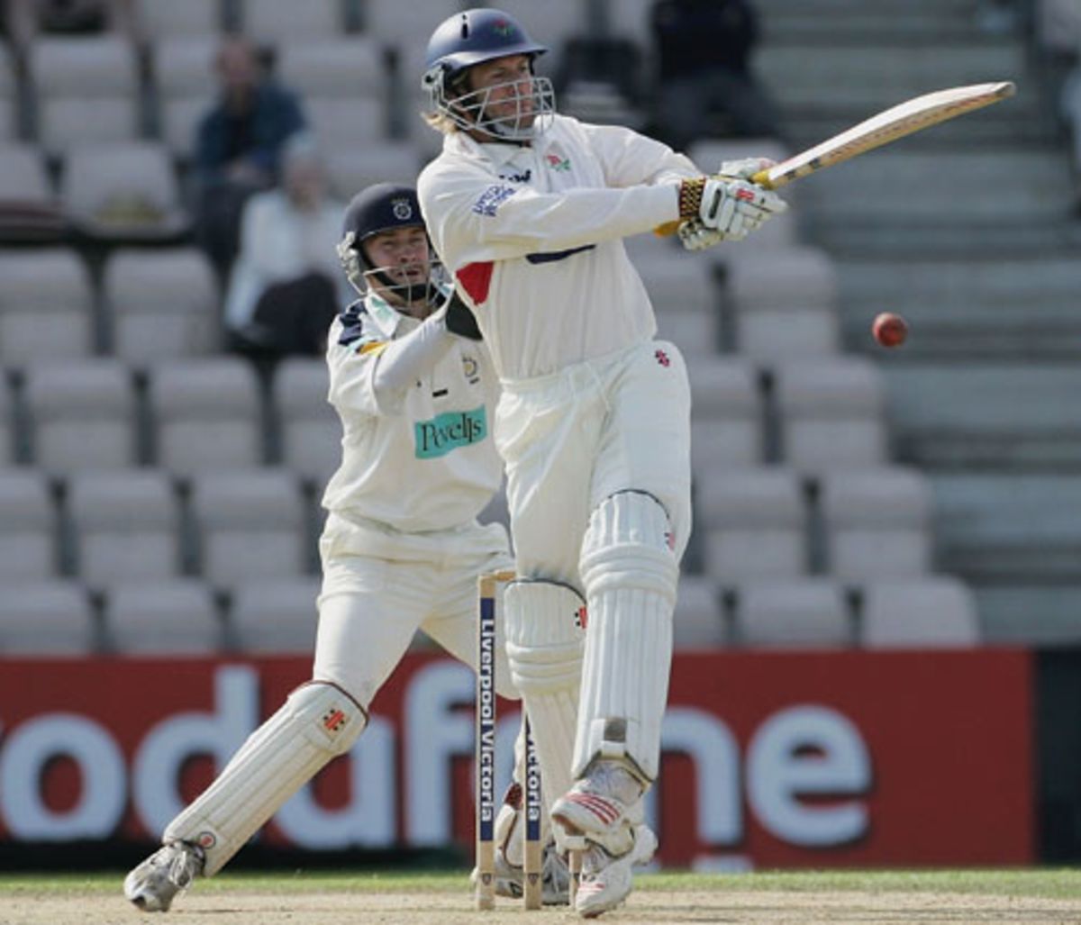 Spectators enjoy the final days of cricket action for the summer ...