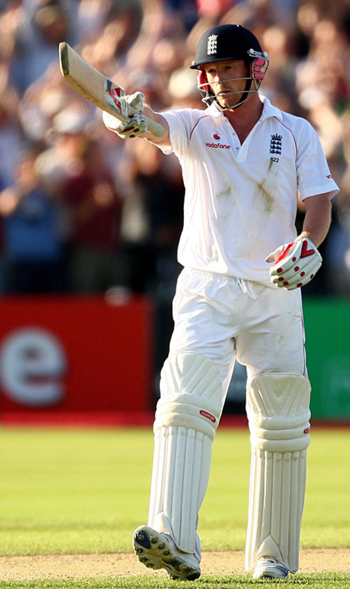 Paul Collingwood calmly celebrates his sixth Test hundred ...