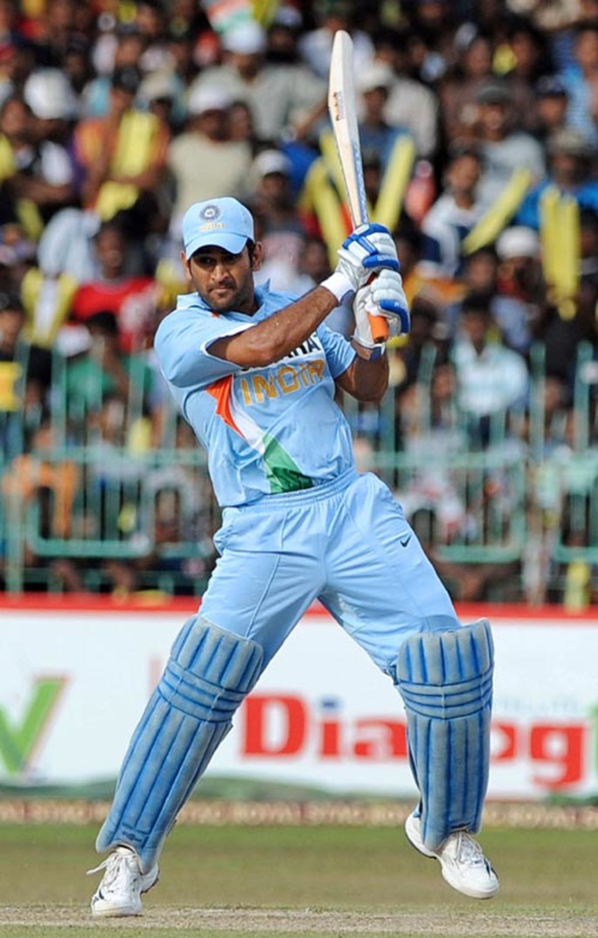 Raina and Dhoni steal a run during their 54-run stand | ESPNcricinfo.com