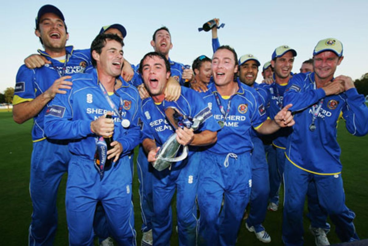 Graham Napier leads the celebrations | ESPNcricinfo.com