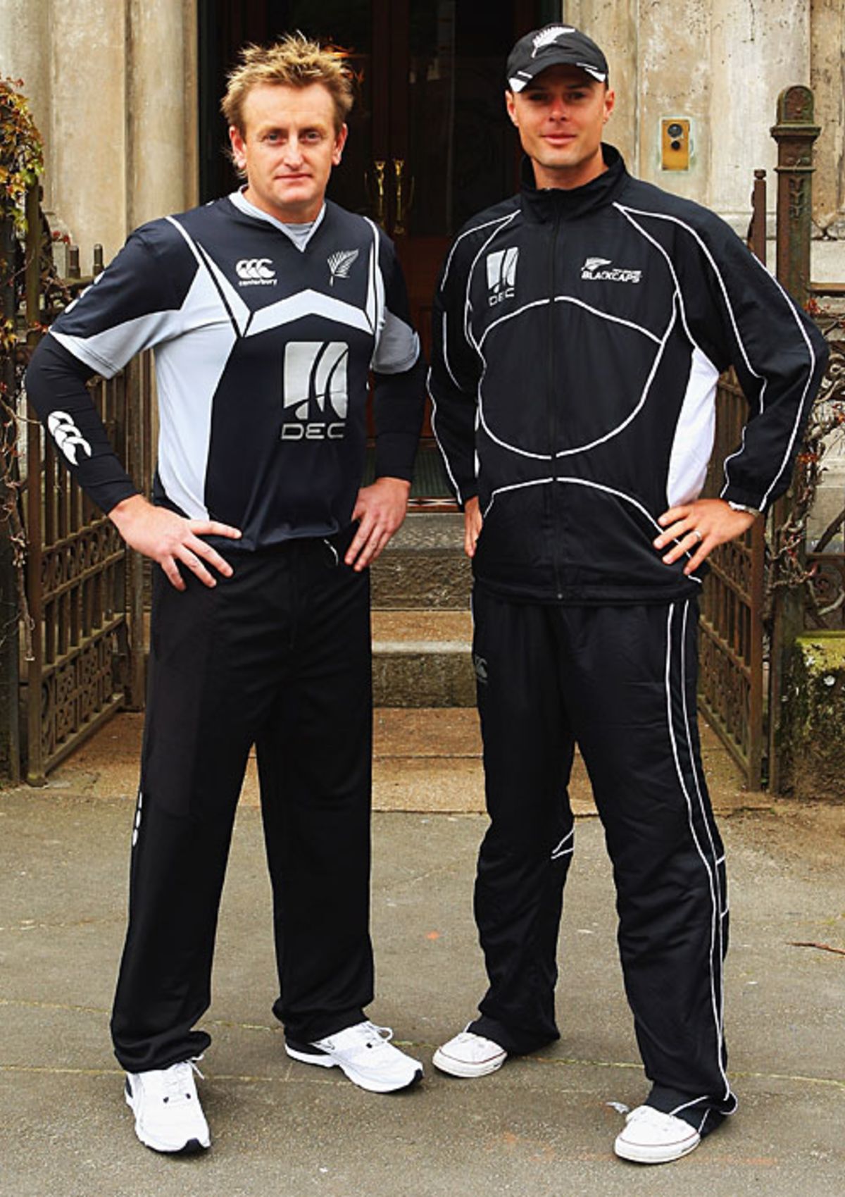 Sachin Tendulkar warms up at the Chinnaswamy Stadium | ESPNcricinfo.com