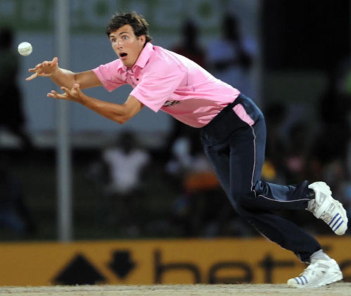 Steven Finn fields his own bowling | ESPNcricinfo.com