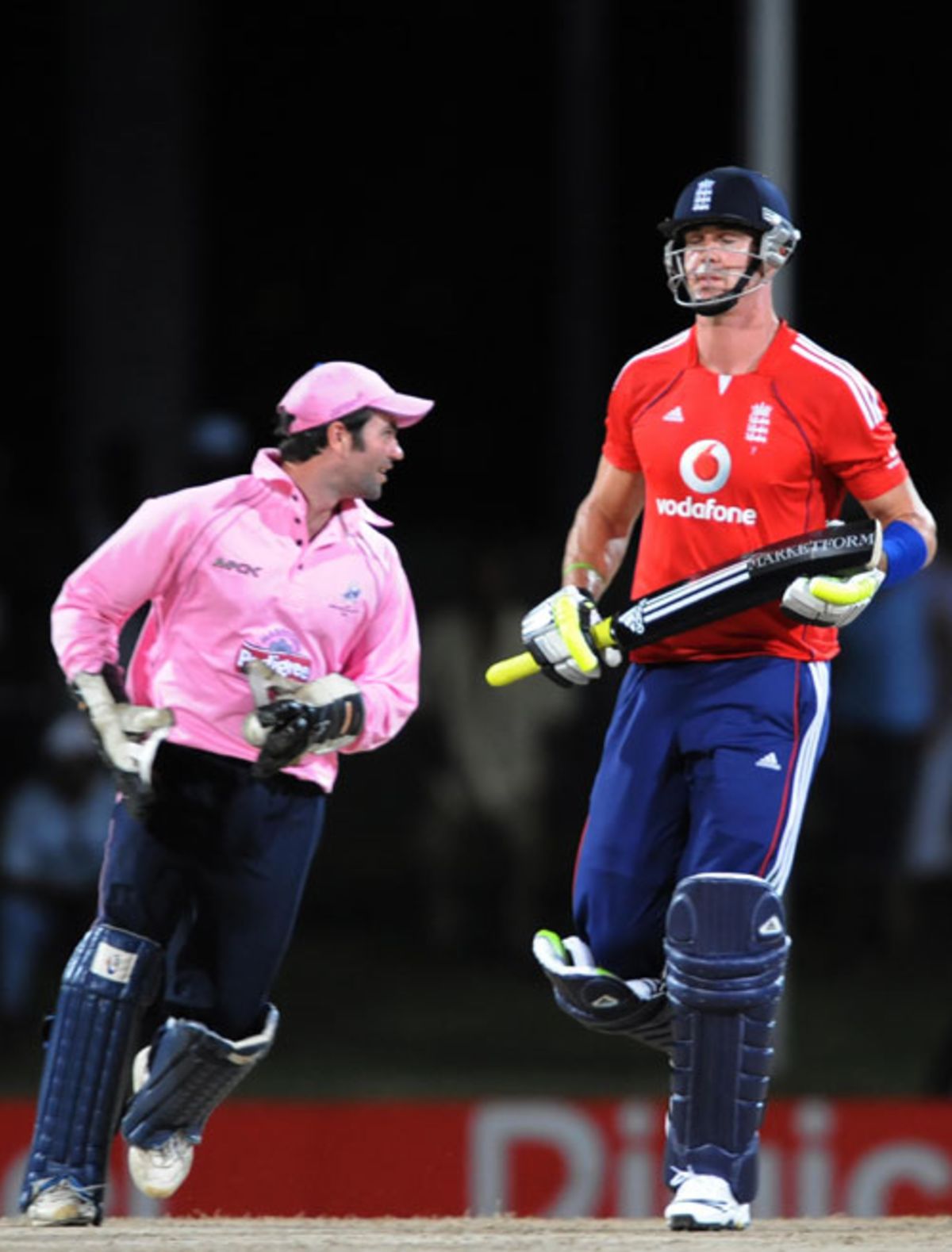 Ben Scott celebrates stumping the departing Kevin Pietersen ...