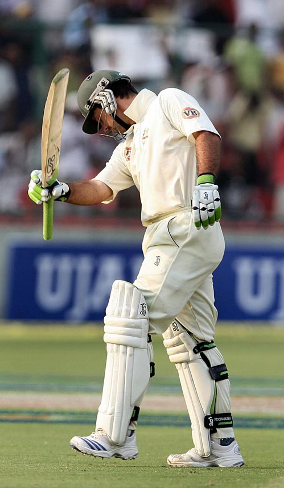 Lisa Sthalekar drives powerfully | ESPNcricinfo.com