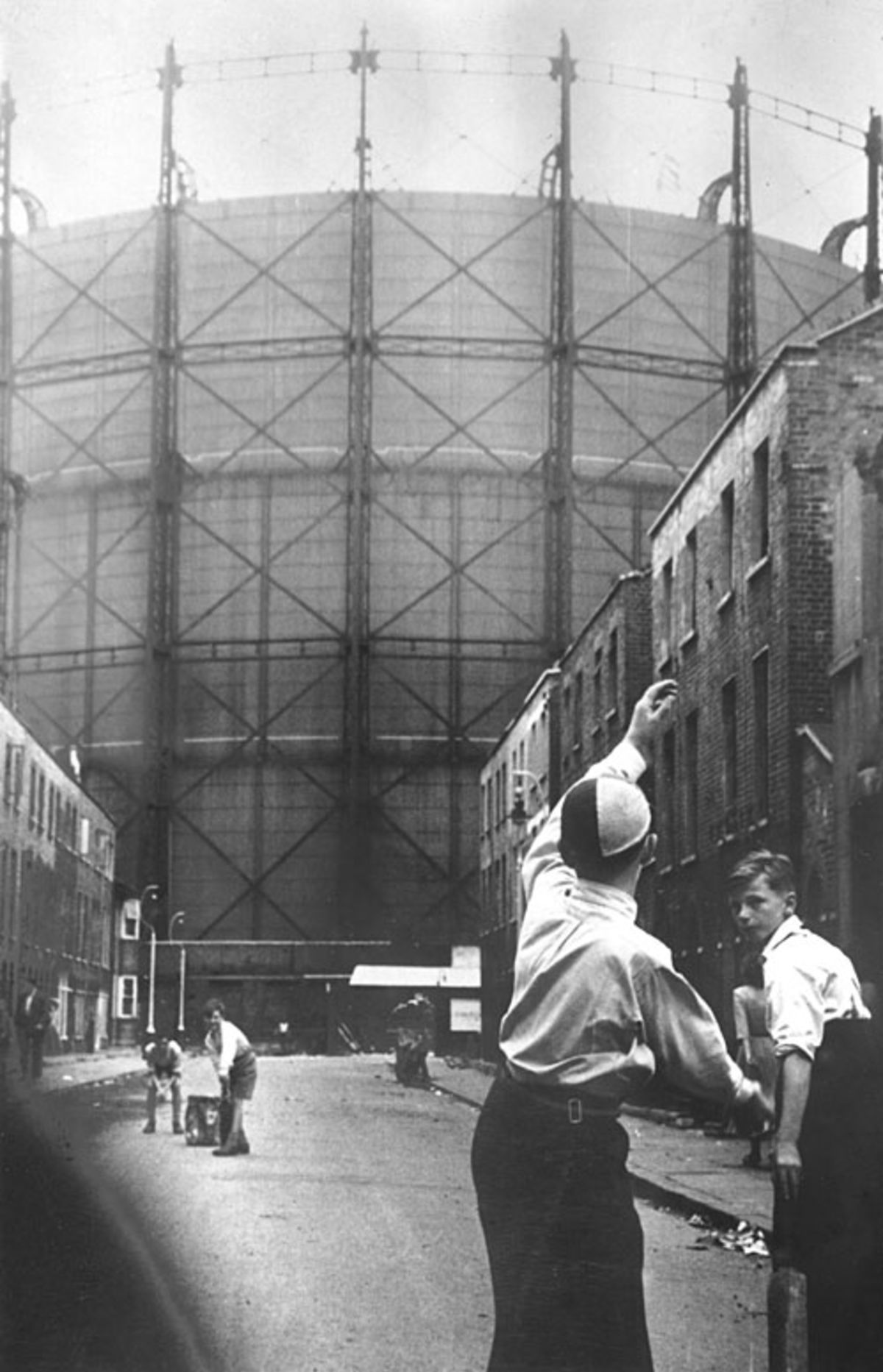 Ray Lindwall in his delivery stride | ESPNcricinfo.com