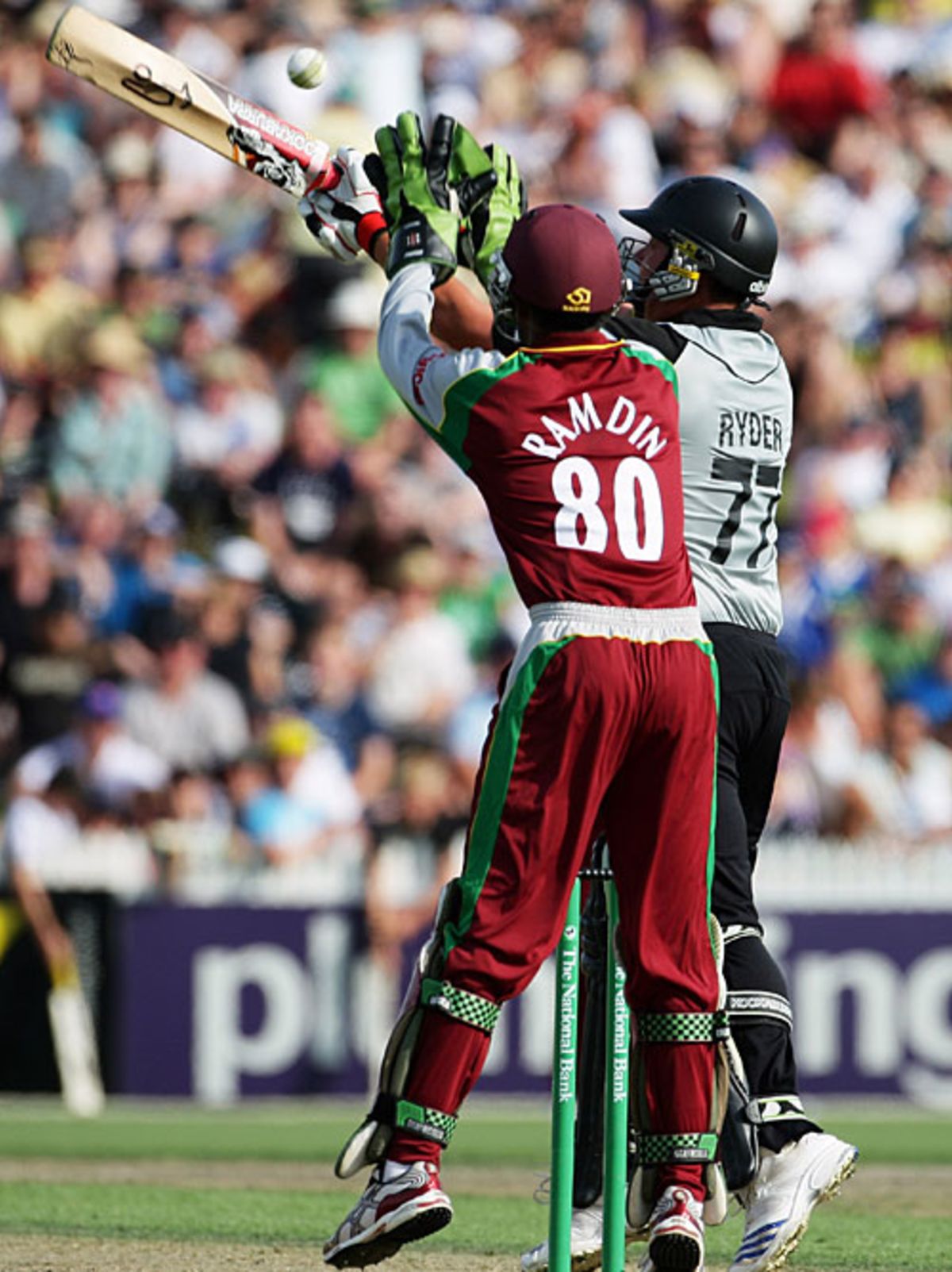 Jesse Ryder looks to upper-cut the ball | ESPNcricinfo.com
