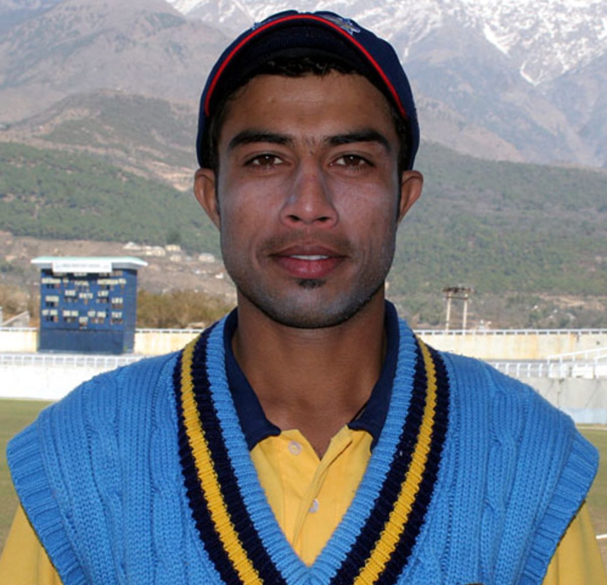 Sarabjit Ladda, player portrait | ESPNcricinfo.com