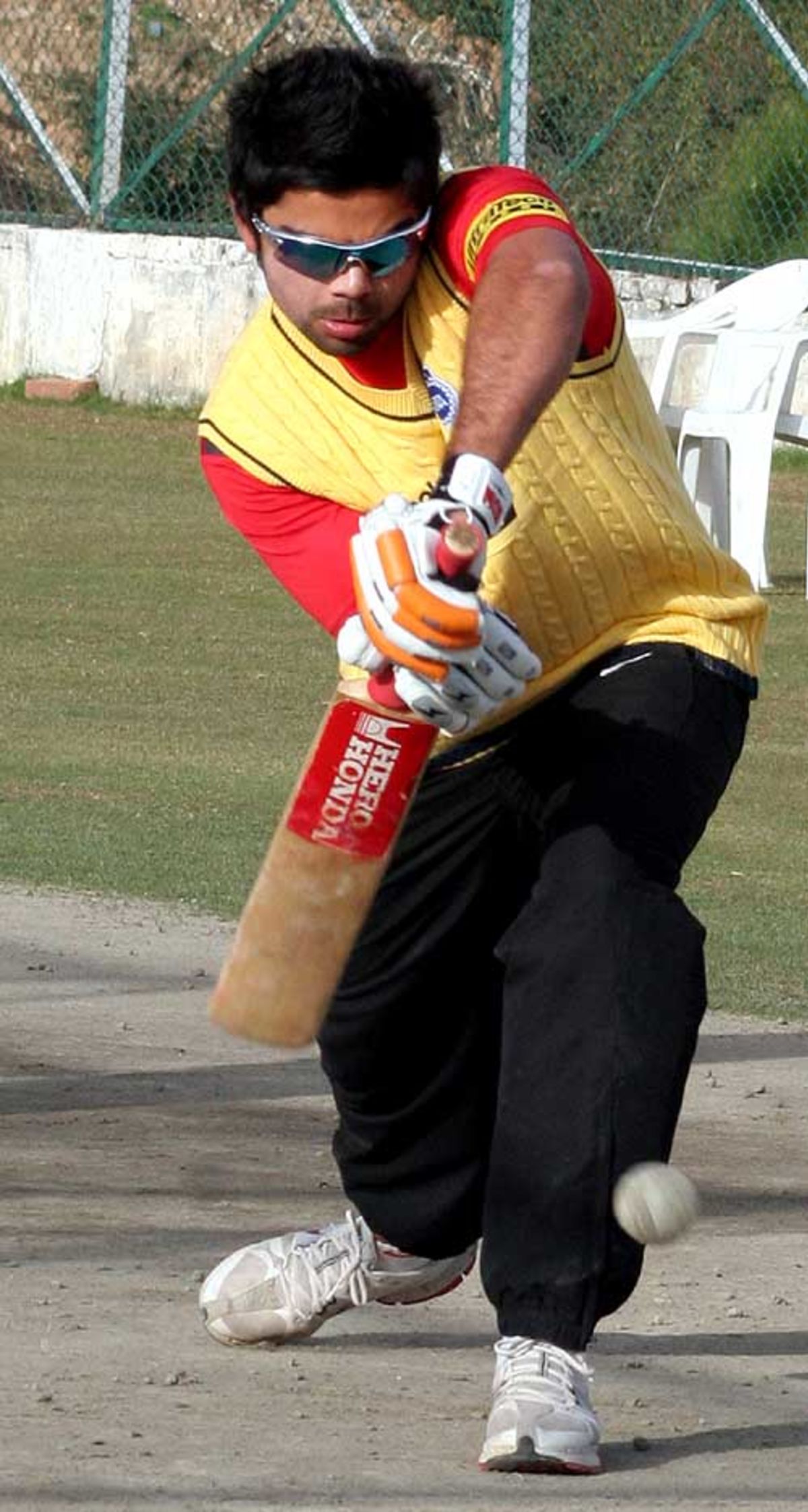 Virat Kohli practises in Dharamsala | ESPNcricinfo.com