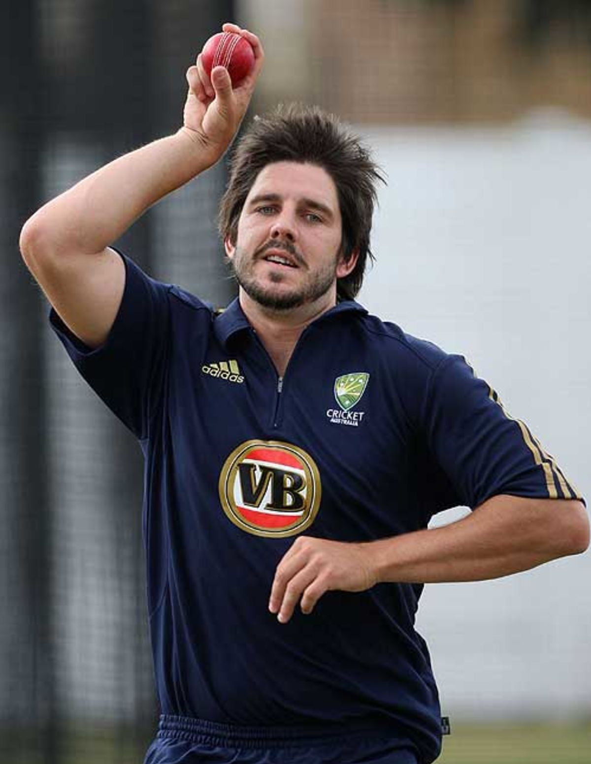 Brett Geeves bowls during Australia's nets session | ESPNcricinfo.com