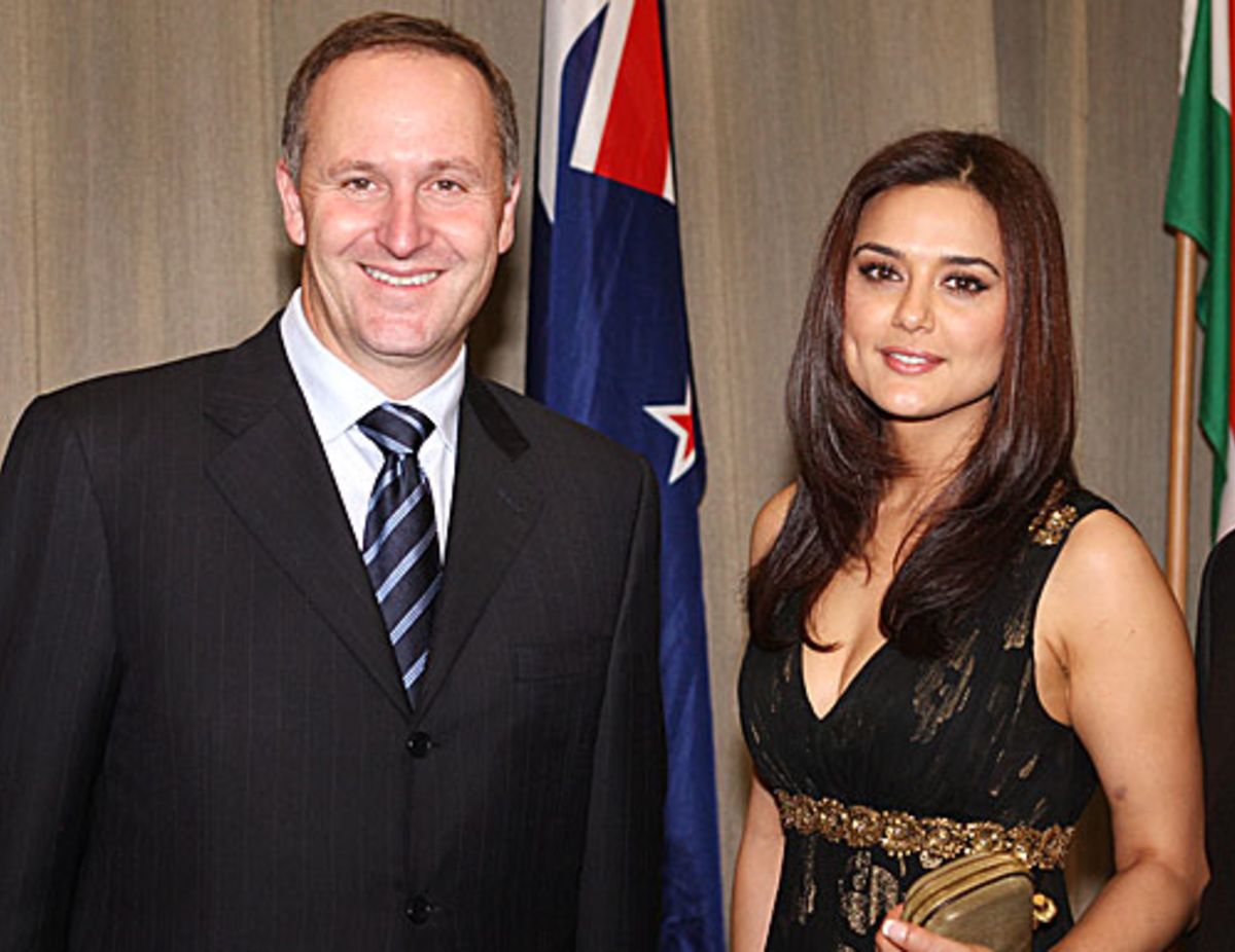 New Zealand prime minister John Key with Indian actress Preity Zinta ...