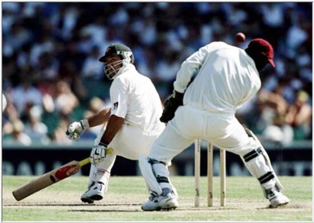 Colin Miller with a blue rinse at the SCG | ESPNcricinfo.com