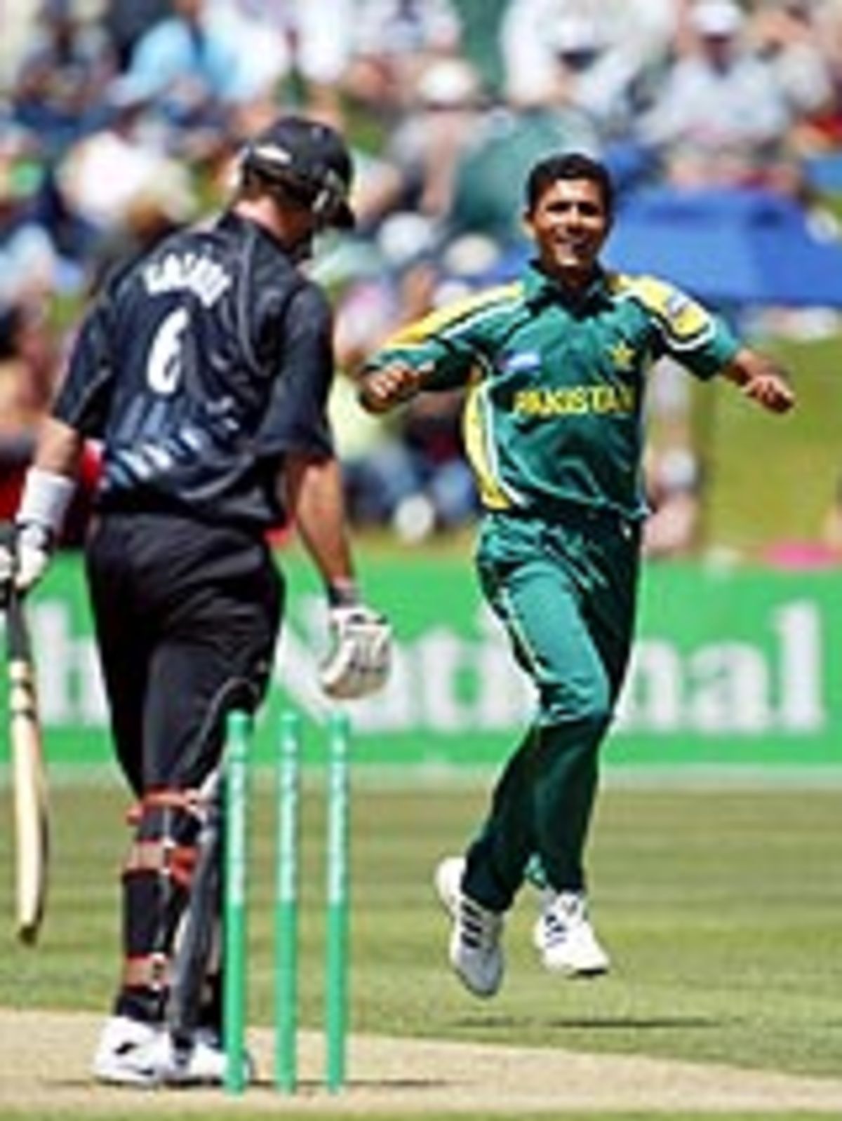 Abdul Razzaq celebrates the dismissal of Chris Cairns | ESPNcricinfo.com