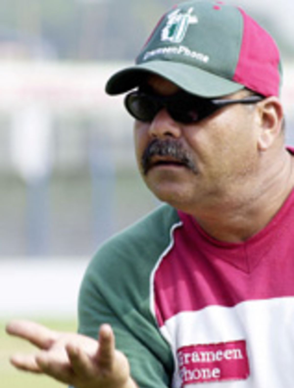 Dav Whatmore at a Bangladesh practice session | ESPNcricinfo.com