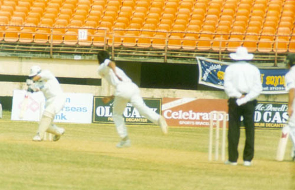 Laxmi Ratan Shukla bowling to Wajahatullah Wasti | ESPNcricinfo.com Laxmi Ratan Shukla bowling to Wajahatullah Wasti | ESPNcricinfo.com