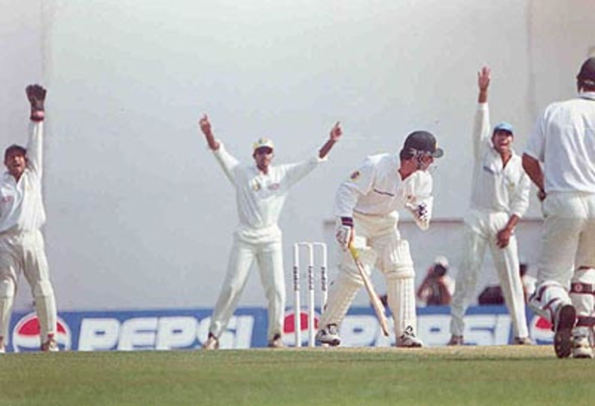 Sadagoppan Ramesh plays a delicate cut to backward point | ESPNcricinfo.com