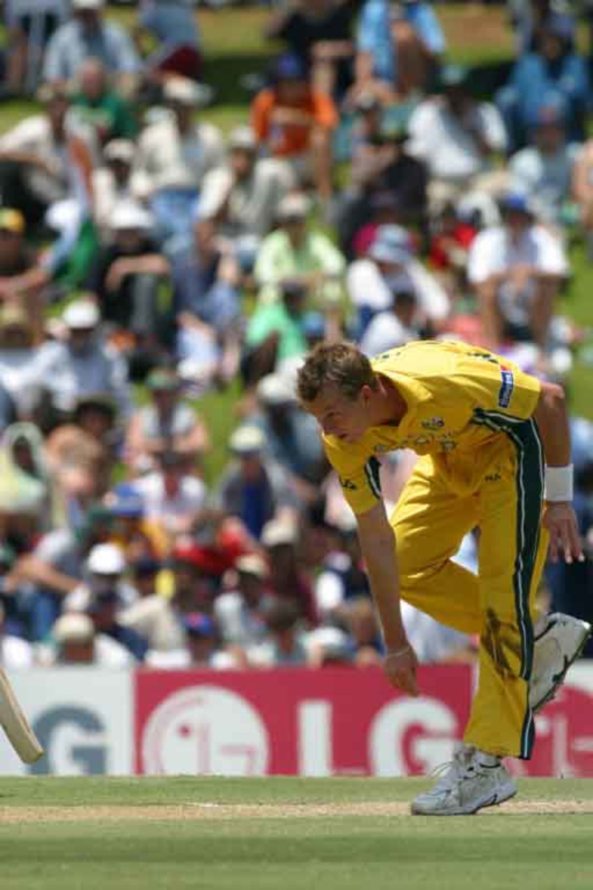 Gilchrist pulling the ball | ESPNcricinfo.com