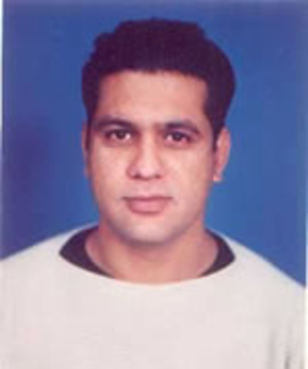 Gilchrist meets a lion cub, South Africa, 2002/03 | ESPNcricinfo.com