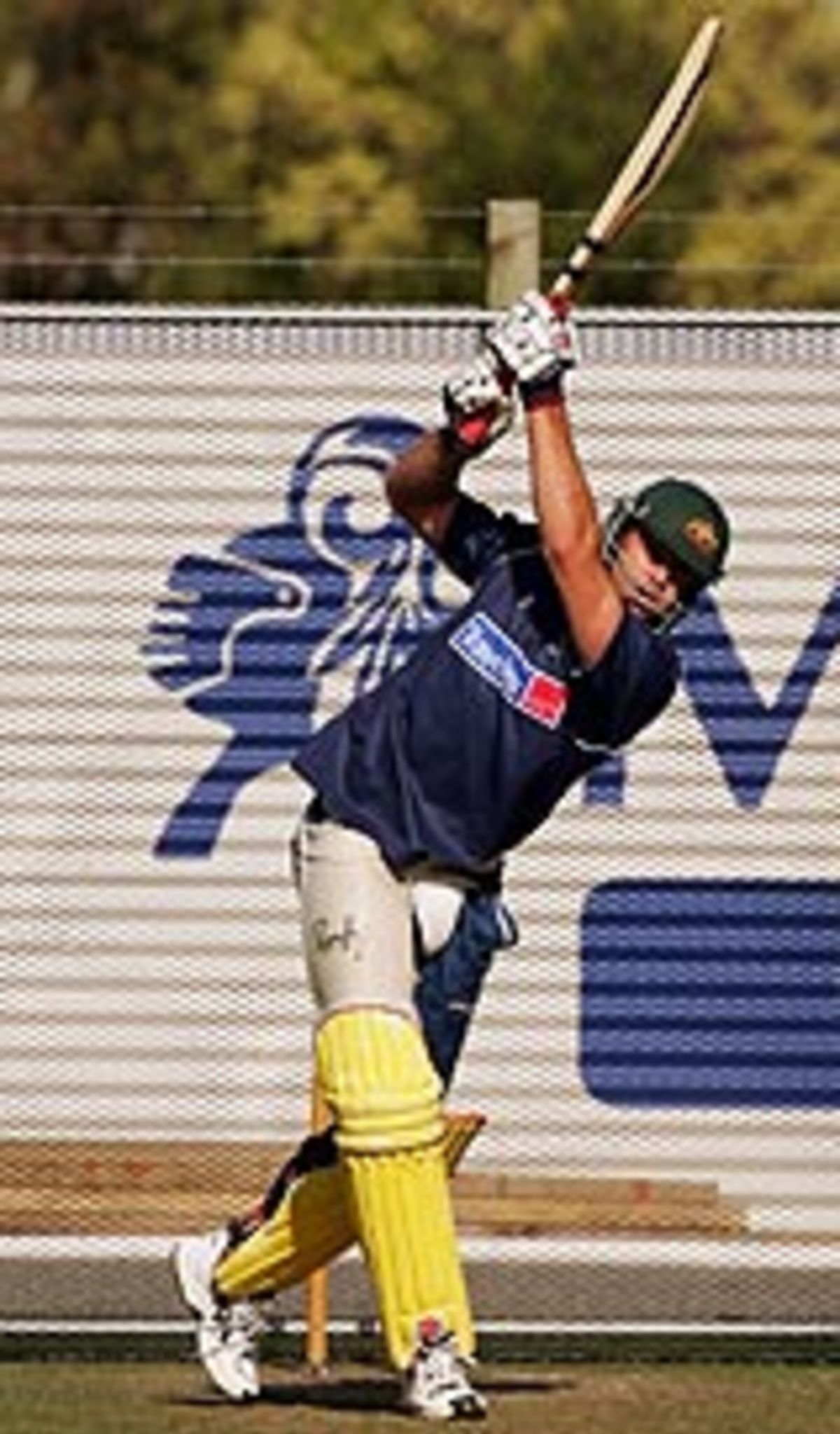 Matthew Hayden practises a heave | ESPNcricinfo.com