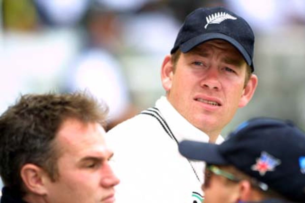 12th man Oram looks on from beyond the boundary | ESPNcricinfo.com