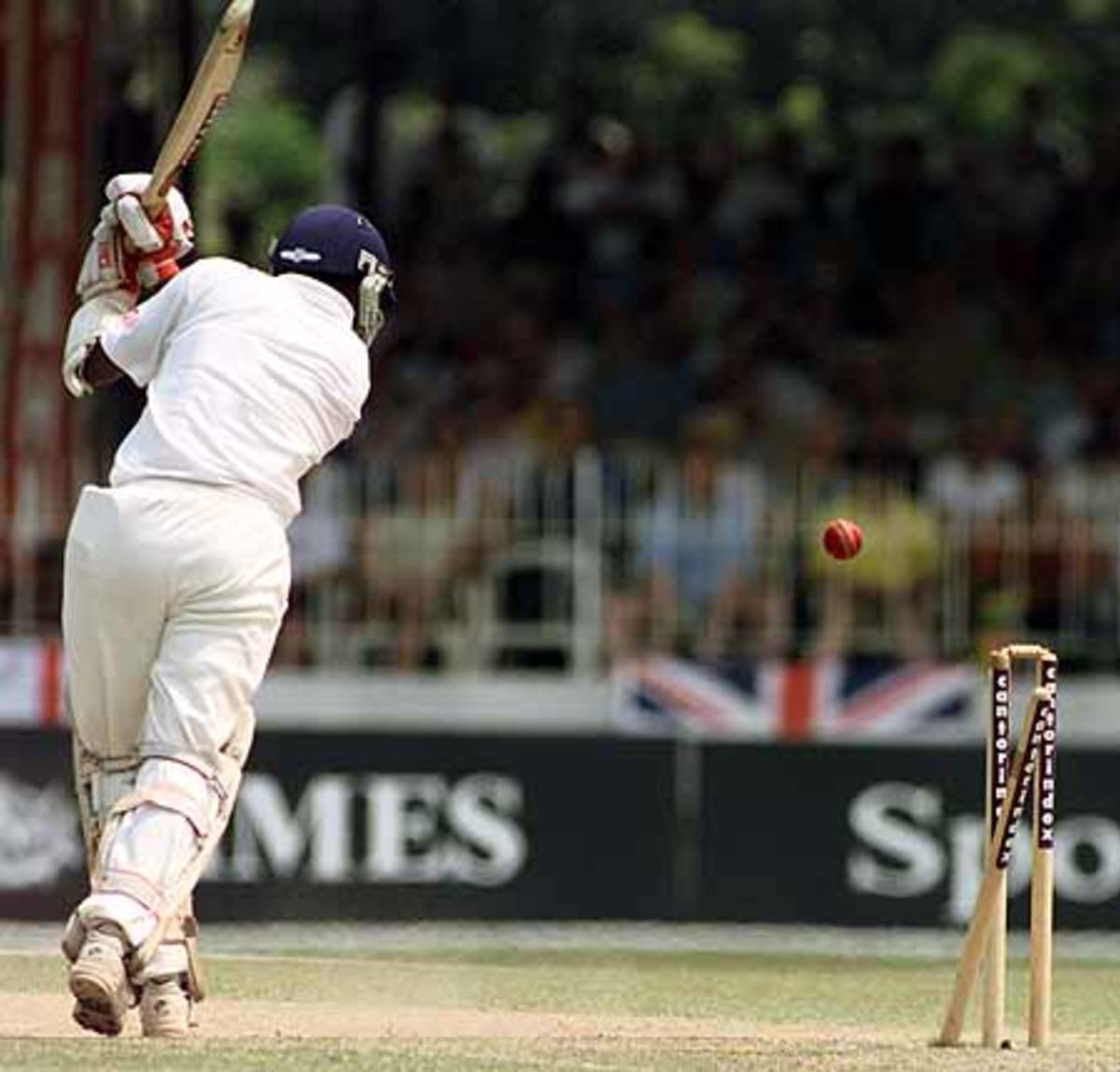 Dinuka Hettiarachchi in action in the Colombo Test | ESPNcricinfo.com