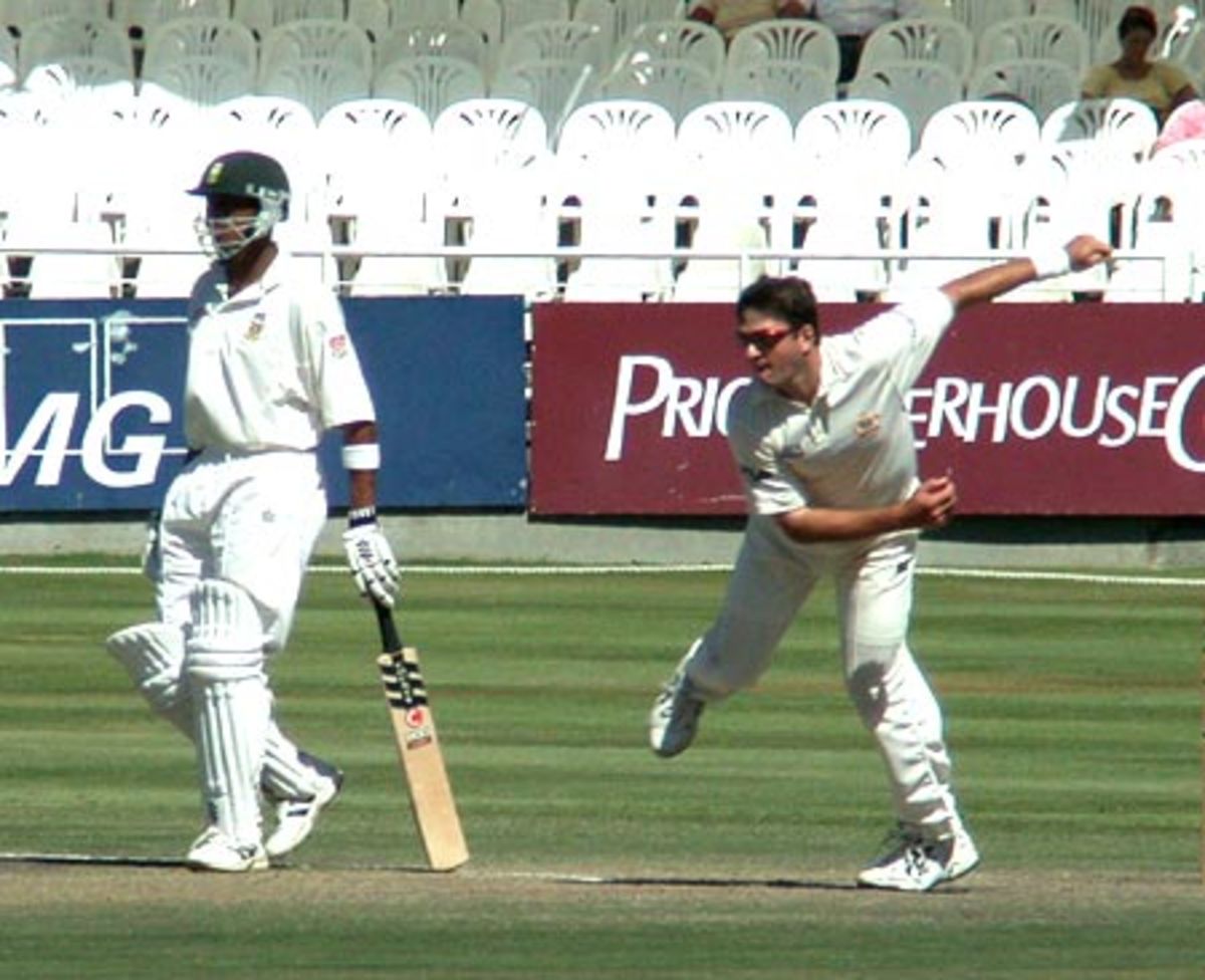 Makhaya Ntini skies a ball from Shane Warne and is caught by Justin ...