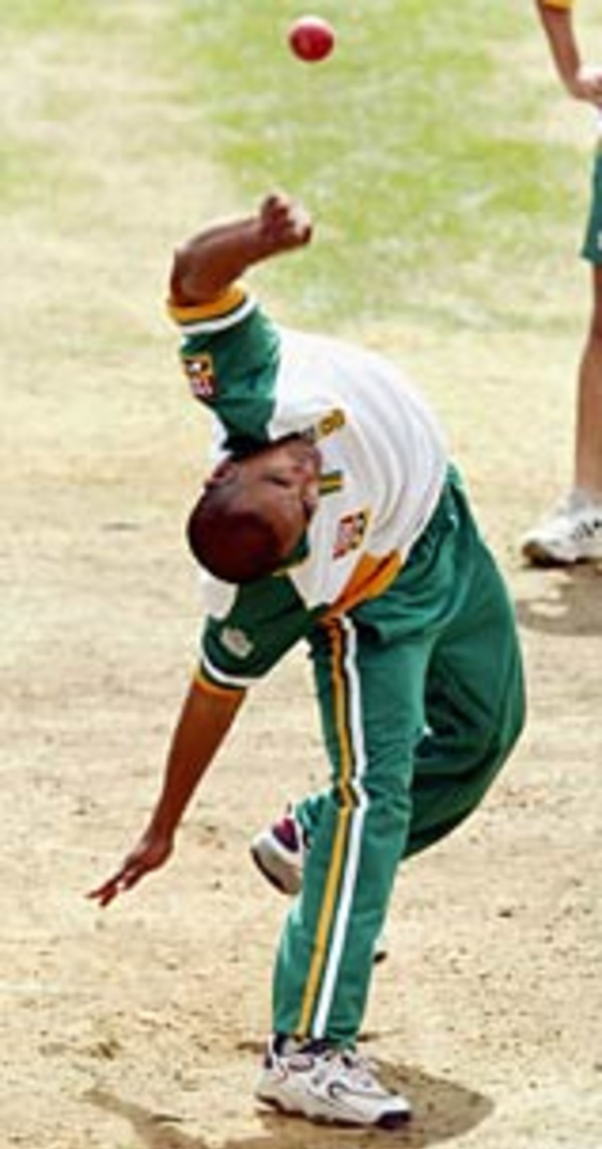Paul Adams in the nets | ESPNcricinfo.com