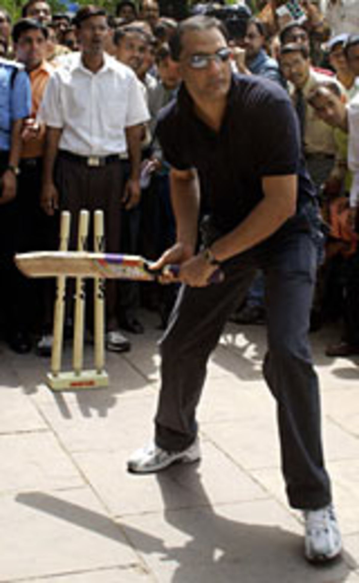 Mohammad Azharuddin batting during an India-Pakistan short cricket game ...