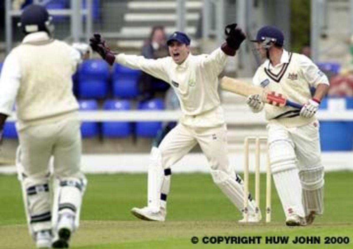 Mark Alleyene hits a four on way to his 50 | ESPNcricinfo.com