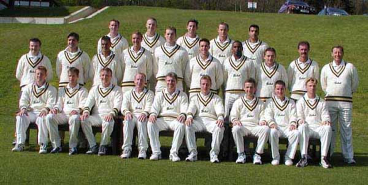 Hampshire CCC 2001 in Coloured kit | ESPNcricinfo.com