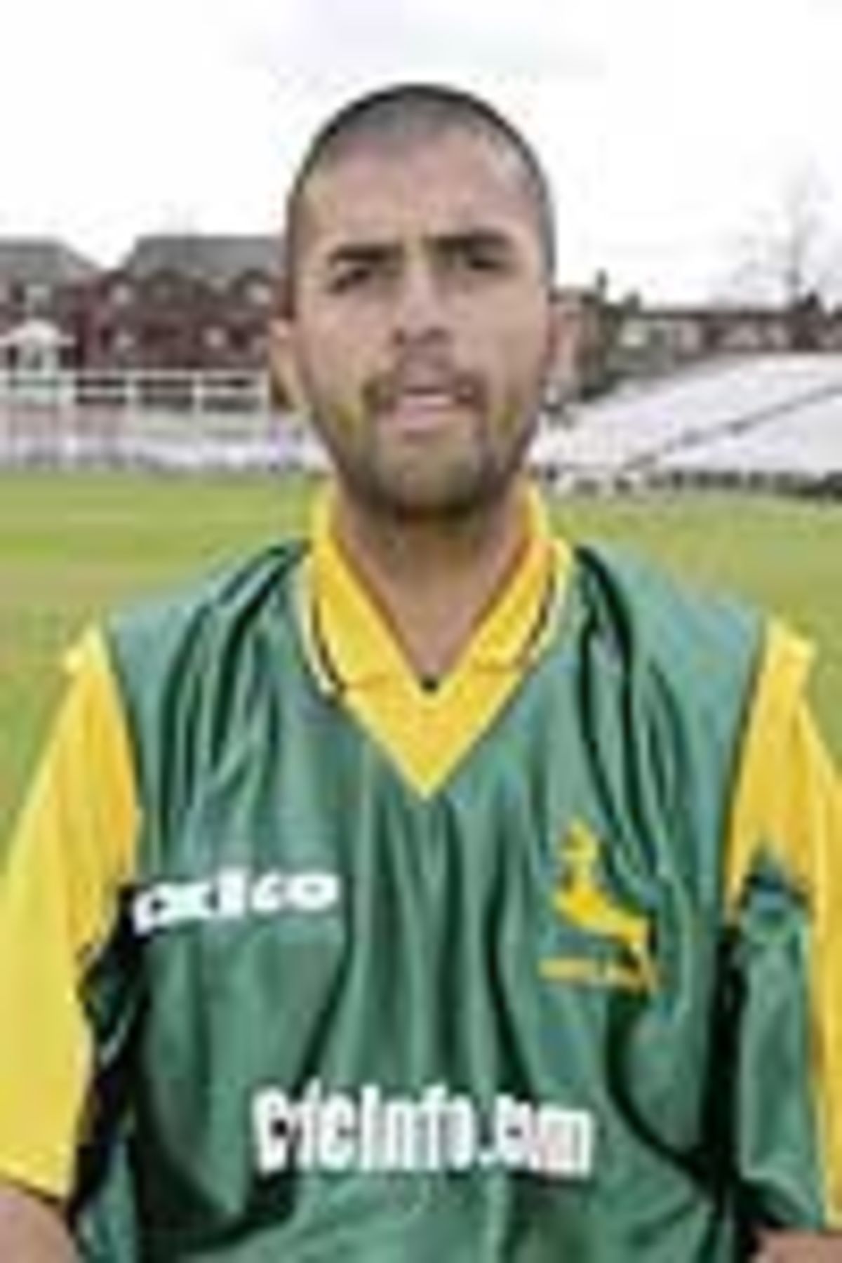 Darren Bicknell portrait 2001; thumbnail. | ESPNcricinfo.com