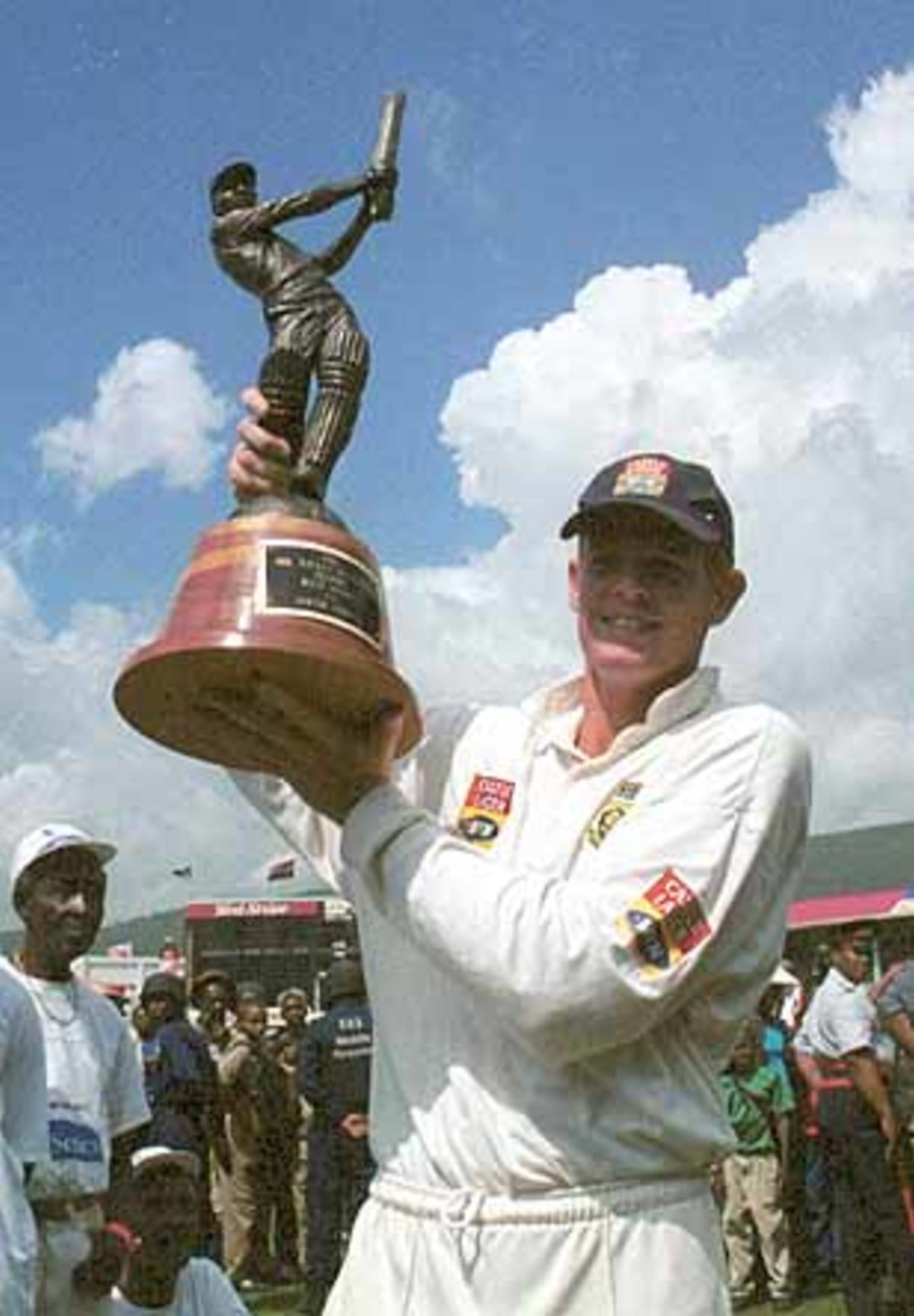 Shaun Pollock with the Sir Vivian Richards Trophy | ESPNcricinfo.com