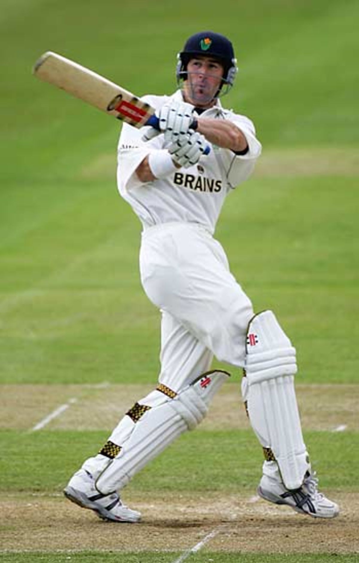 Matthew Elliott on his way to 84 | ESPNcricinfo.com