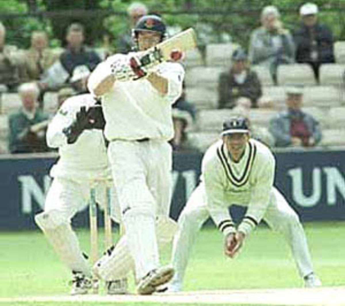Chris Schofield pulls a short delivery from Shane Warne | ESPNcricinfo.com