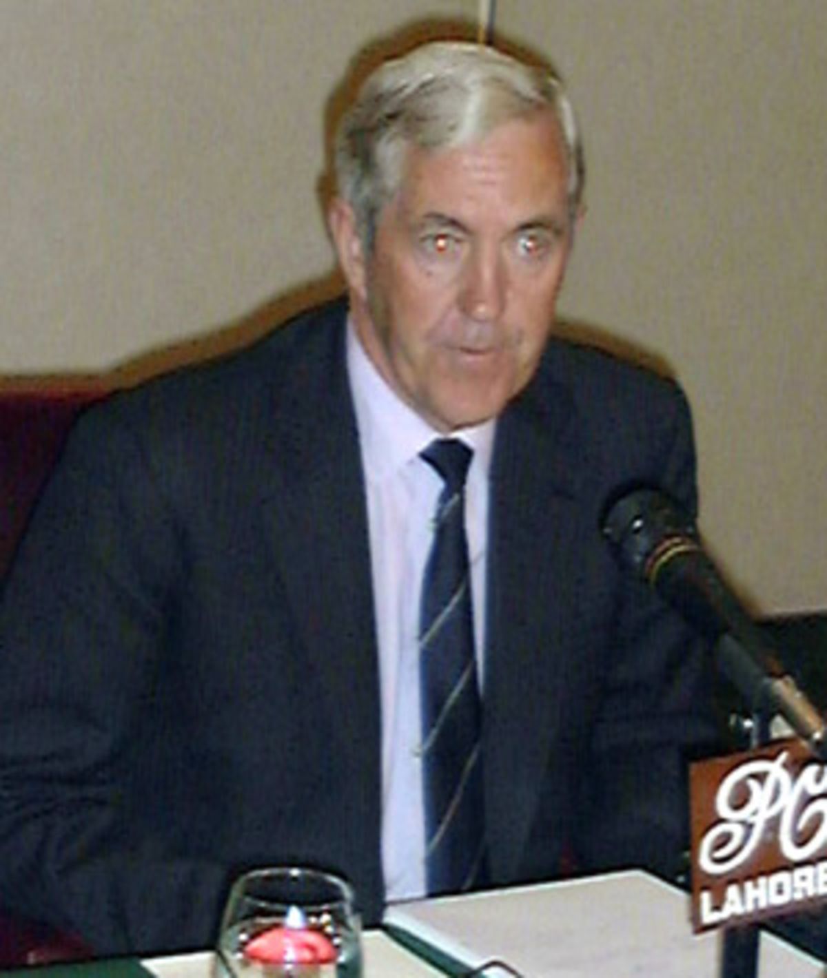 Sir Paul Condon addressing the Lahore Press Conference | ESPNcricinfo.com