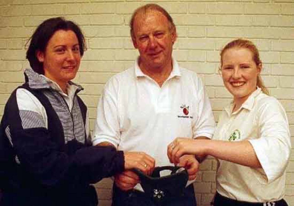 Girls Cup Draw Anna Coppel, Brian Walsh and Nicky McCready ...