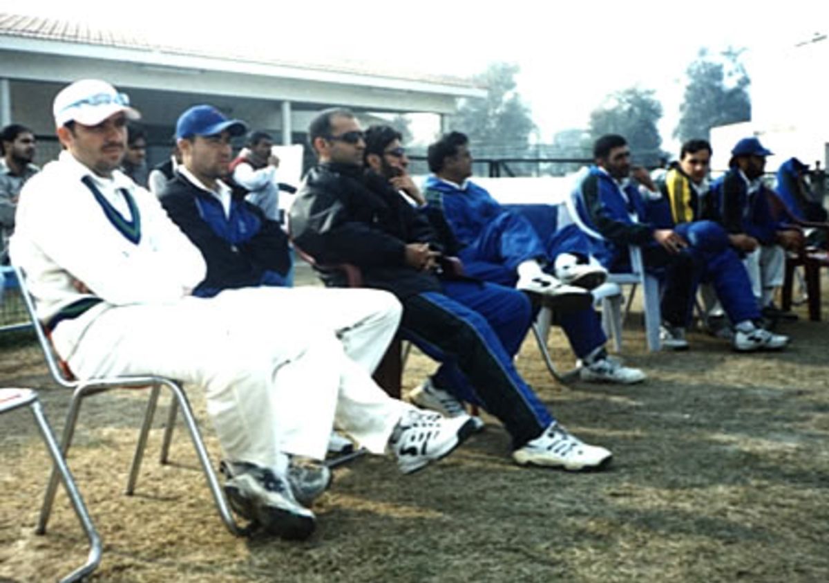Hasti Gul, PBCA captain receiving runners-up trophy from Mr Dashti of ...
